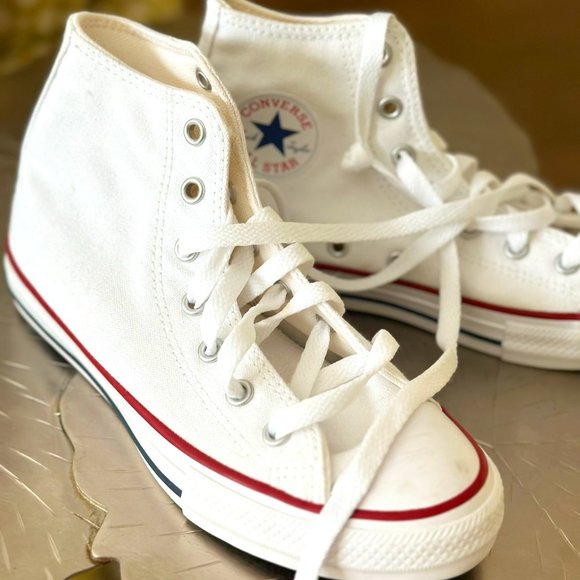 Converse | Shoes | Converse Chuck Taylor Allstars New White Size Us 25 ...